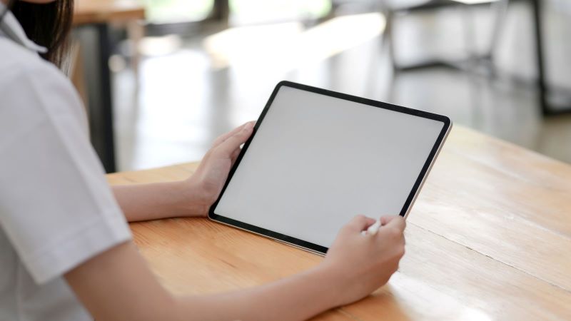 Top 10 LCD Display Manufacturers in India 2025 - Golden Vision
